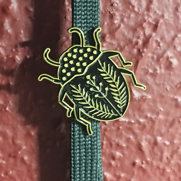 Beetle Enamel Pin Brooch, Scarab Beetle Design, Black and Gold Metal - Etsy