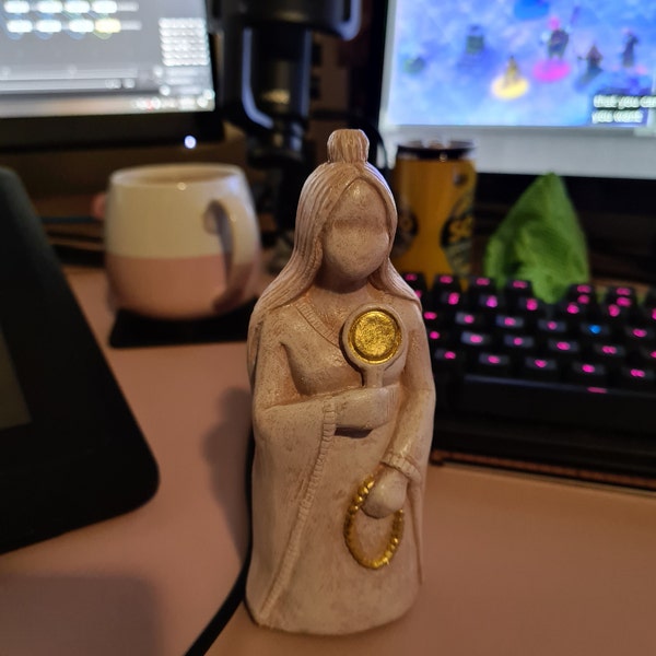 Amaterasu - Japanese Shinto Fertility Goddess Statue, Mother Earth ...