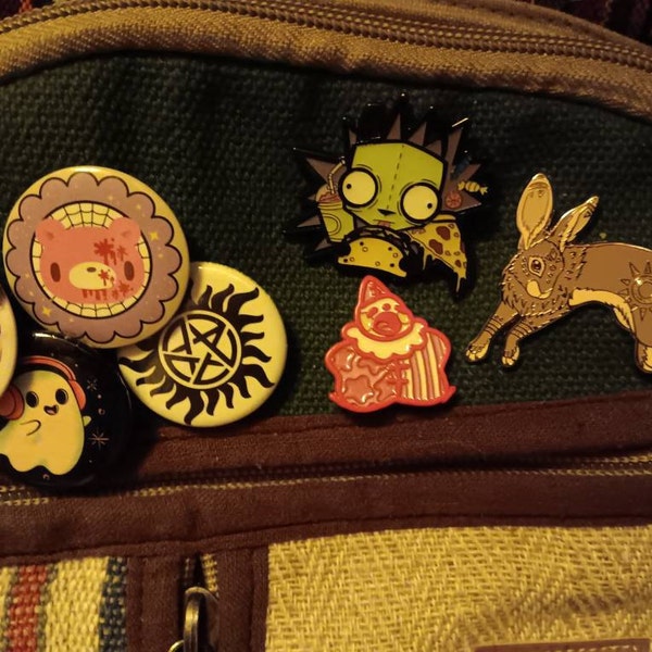 Cute Lil Clown Enamel Pins! - Etsy