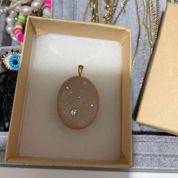 Personalized Pebbles Necklace. Diamond Gold Stone Necklace With ...