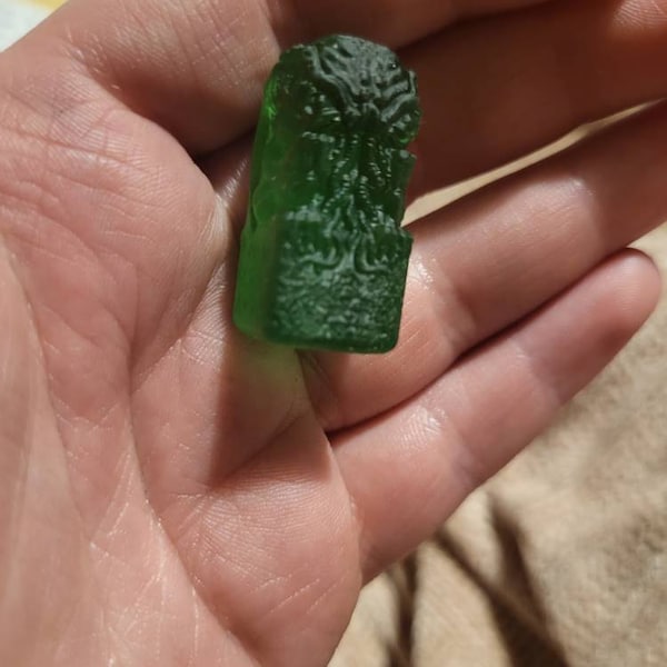 AR123 - Jade Cthulhu Amulet | Small Green Idol | Lucky Pocket Charm ...