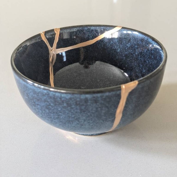 Kintsugi Bowl, Kintsugi Blue Bowl, Kintsugi Pottery, Minimalist, Home ...