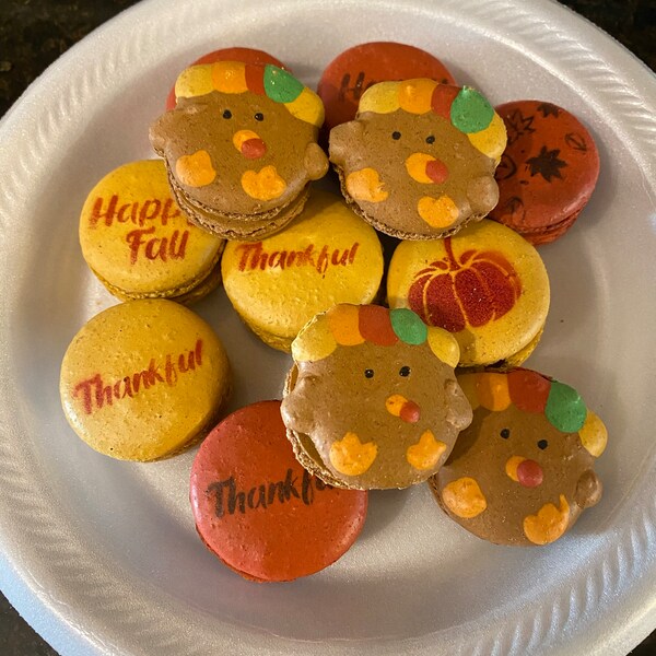 Thanksgiving Turkey Macarons - 6.12 or 24 - Friendsgiving Macarons ...