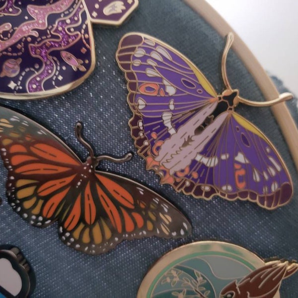 Monarch Butterfly Enamel Pin - Etsy