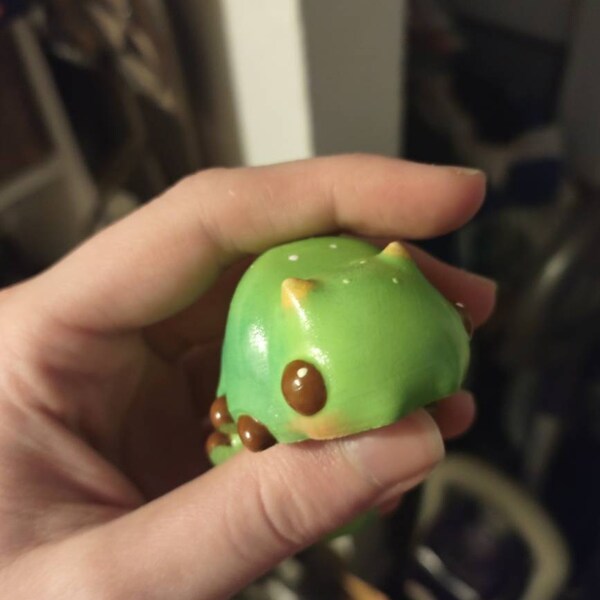 3D Printed Articulating Grub Flexi Fidget, Cute Fidget Toy, Hand ...