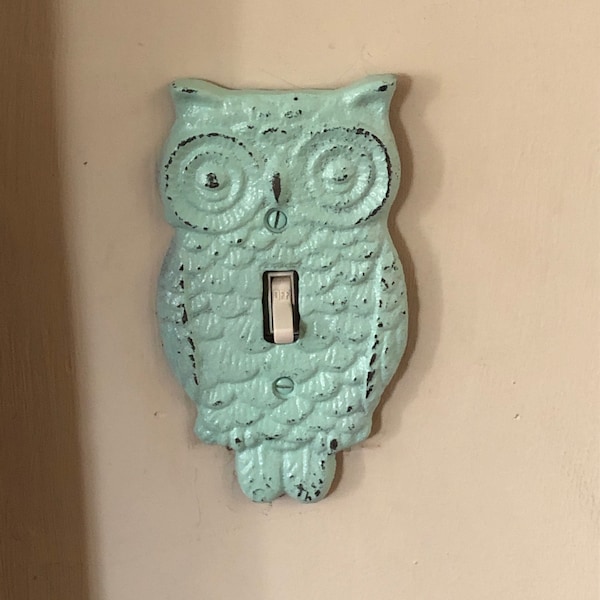 Shabby Chic Owl Light Switch Cover: Distressed Farmhouse Decor - Etsy
