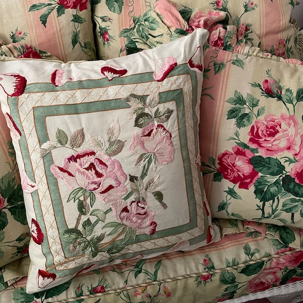 Italian Needlework Placemats in Deruta Hand Embroidery on Linen Set/4 ...