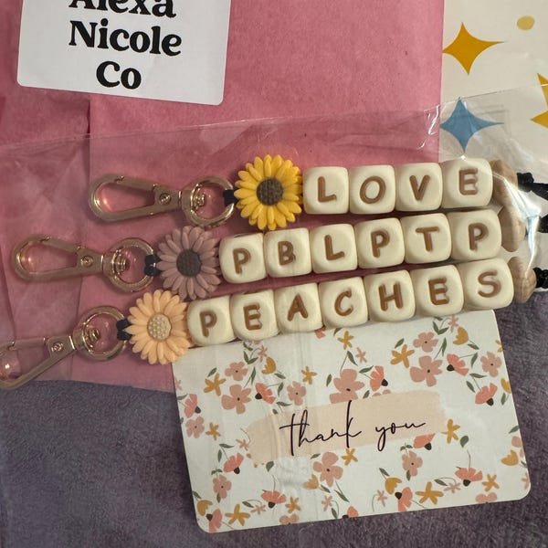 RN Keychain, Nurse Keychain, Keychain for Nurses, Nursing Keychain ...