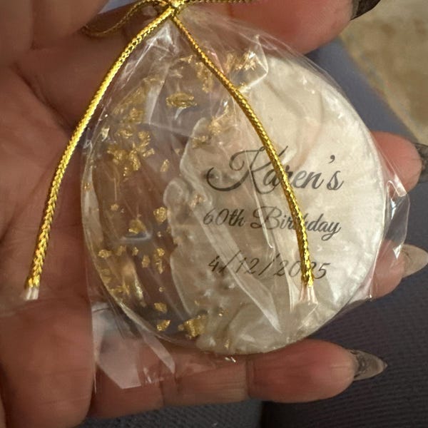 Personalized Epoxy Key Chain Favor, Custom Epoxy Wedding Resin Gift ...