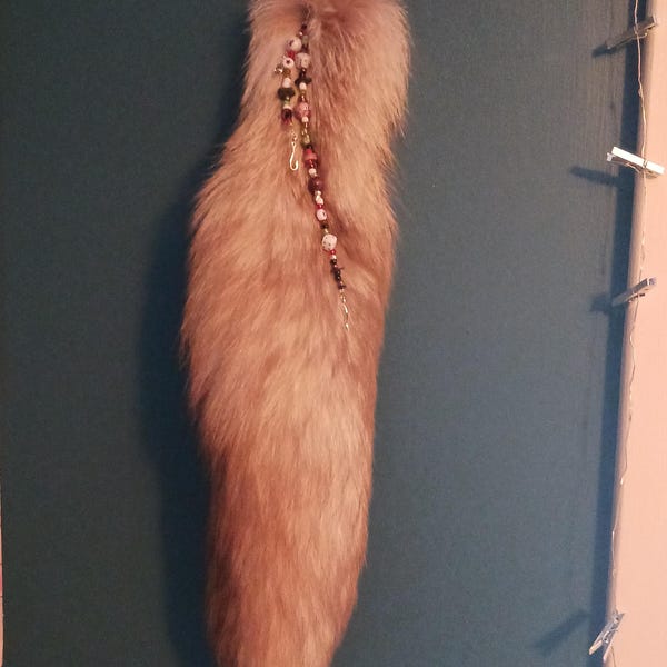 Custom Beaded Tail Keychain for Therians, Furries, Cosplay, Alternative ...