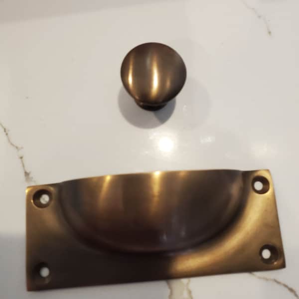 Aged Bronze Cabinet Handles & Knobs - Kitchen Antique Old Solid Cast Cupboard Handles Bin ...