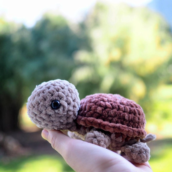 Daisy Purple Turtle No Sew Crochet Pattern, No Sew Amigurumi Crochet ...