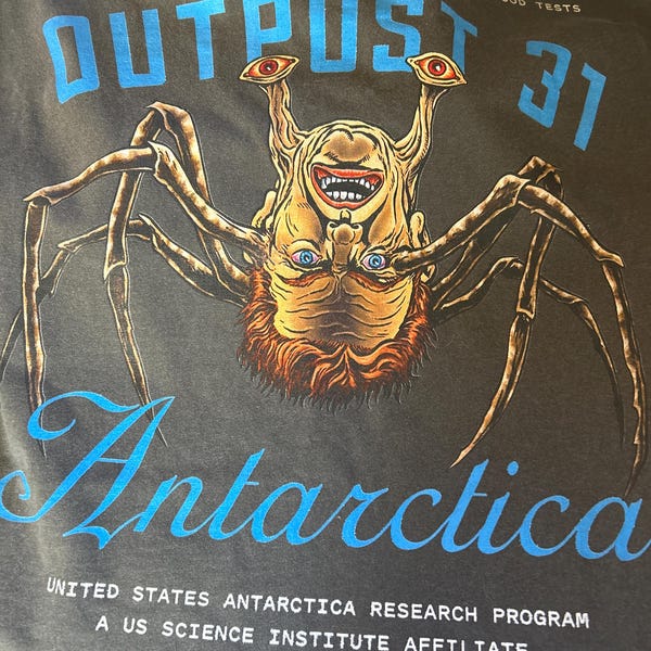 Retro Alien Movie Shirt, Vintage Horror Movie Facehugger Bootleg ...