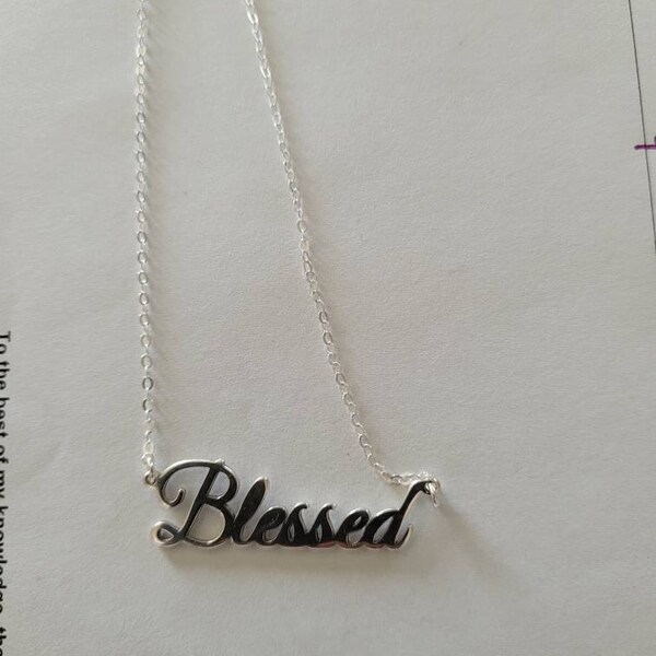 Script Name Necklace, Children Name Necklace for Mom, Meaningful Gift ...