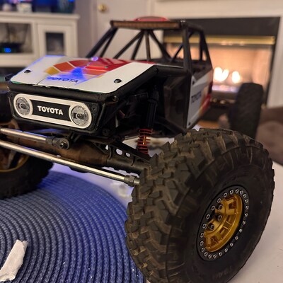 Axial Racing 1/10 Capra Custom Grille - Etsy