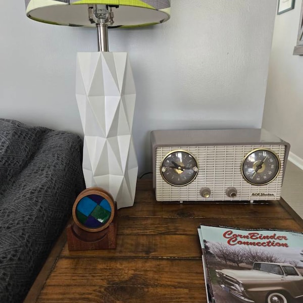 Vintage Cool 1948 Emerson Radio Model 1003 Now A Bluetooth Speaker Free ...