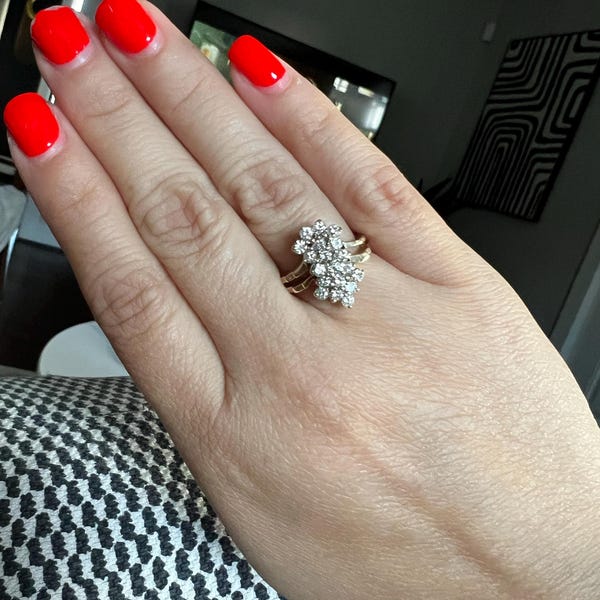 Marchesa Star Diamond Band in 18k Yellow Gold Diamond Wedding Band ...