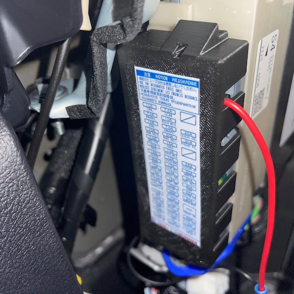 Toyota 4runner 2020+ Extended Fuse Cover - Etsy