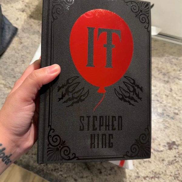 IT by Stephen King Handcrafted Rebound Hardcover Special Edition - Etsy