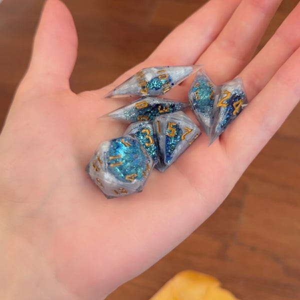 Enervation Dice Set / Sharp Edge Dice / Dice for Dungeons and Dragons ...