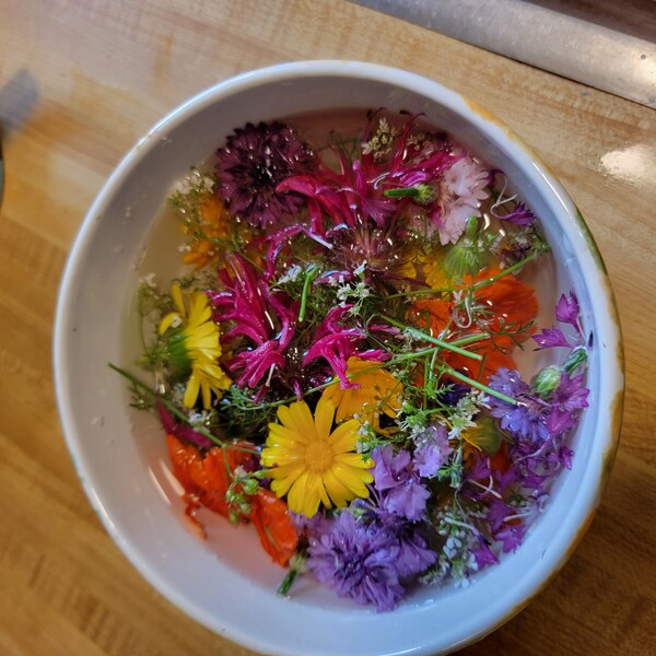 Edible Flower Heirloom Seed Mix - Seed Packets, Flower Seeds, Herb ...