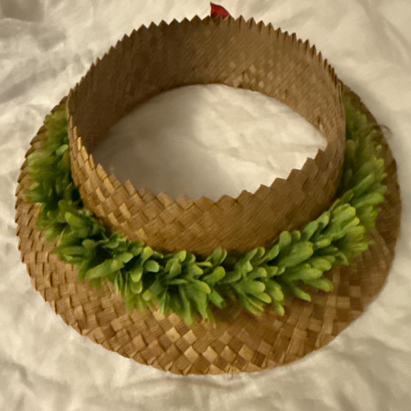 Haku Lei Hat Adornment // Silk Lei Pāpale // Forever Lei // Faux Flower ...