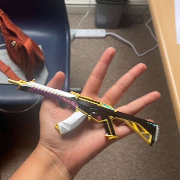 Hand-painted Kuronami No Yaiba Metal Replica 23cm/9" Kuronami Kunai ...