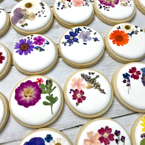 50 Pieces FOOD SAFE Pressed Flowers | Cake Decoration Flowers - Etsy