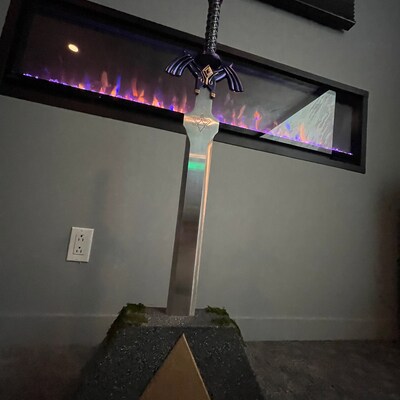 Legend of Zelda Triforce Display Pedestal of Time for Master Sword ...
