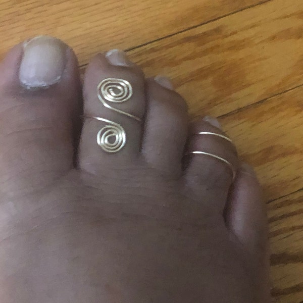 Gold Toe Ring Set, Adjustable 14k Gold-plated Toe Rings, Hypoallergenic ...