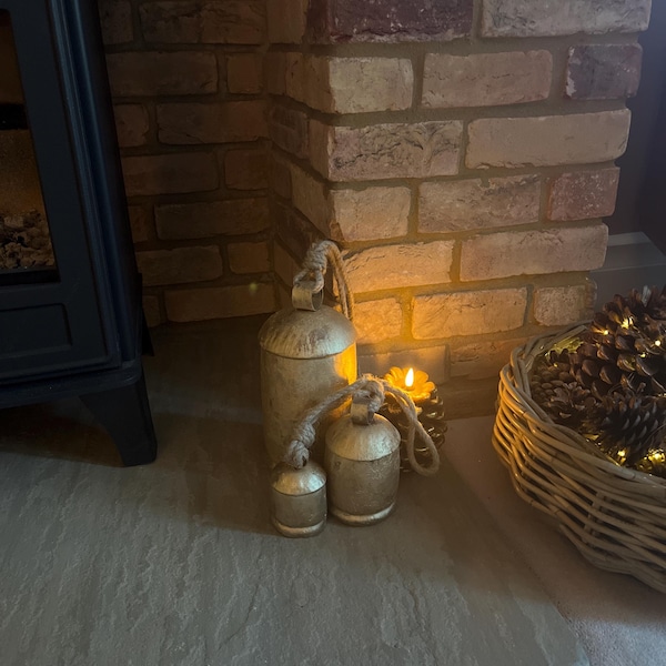 Bellsvilla Cow Bells for Home Garden & Christmas Hanging Decor 4 Rusted ...