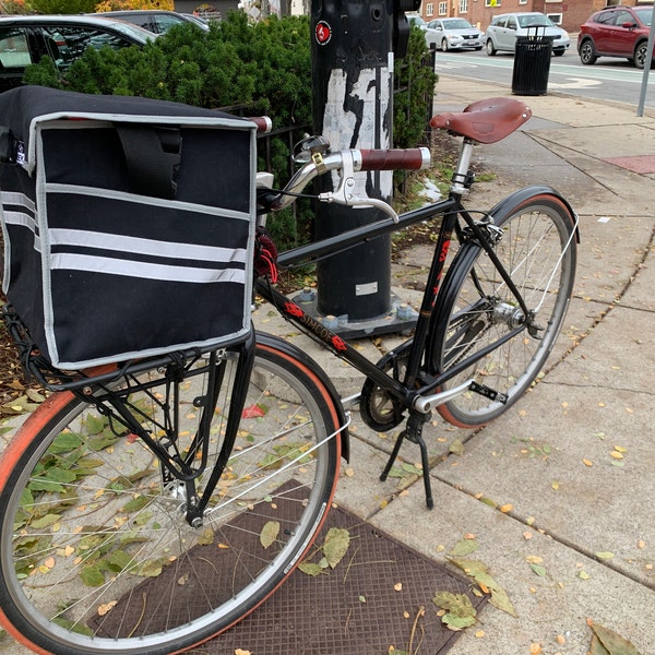 Waxed Canvas Porteur Bag Square - Etsy
