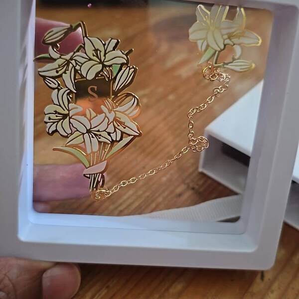 Personalized Birth Flower Metal Bookmark, Thoughtful Birthday Bookworm ...