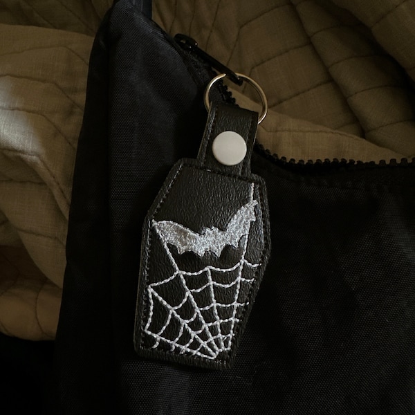 Coffin Keychain, Coffin Key Chain, Coffin Keyfob, Coffin Key Ring ...
