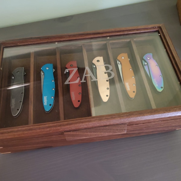 Knife Display Case With a Glass Top Removeable Tray 12 Sections Walnut ...