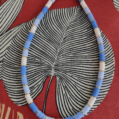 Collier heishi de surfeur blanc, turquoise et vert amande. Collier de ...