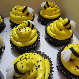 Mini Fondant Bees for Mini Cupcakes or Cakes. - Etsy