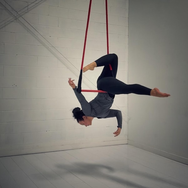 Aerial Dance Lyra, Dancing Circus Ring, Aerial Hoop Single Point, Yoga ...