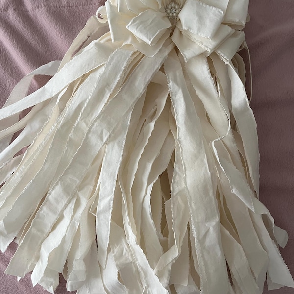 Large Victorian Rag Bow, Shabby Chic Bow, Farmhouse Bow, Wedding Accent ...