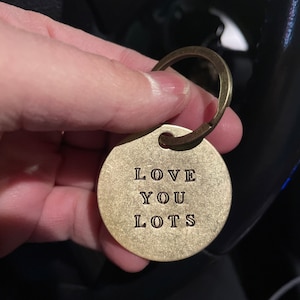 Custom Wedding Favor Keychains With Date and Couple's Initials Round ...