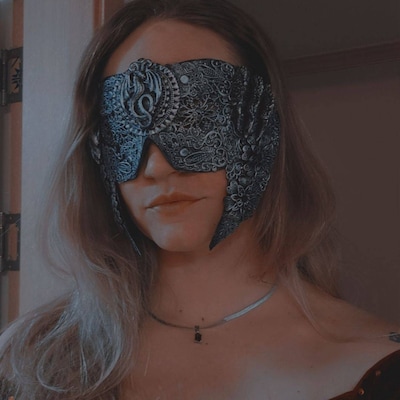 Gothic Blind Masquerade Mask, Skeleton Hand Mask, Halloween Mask for ...