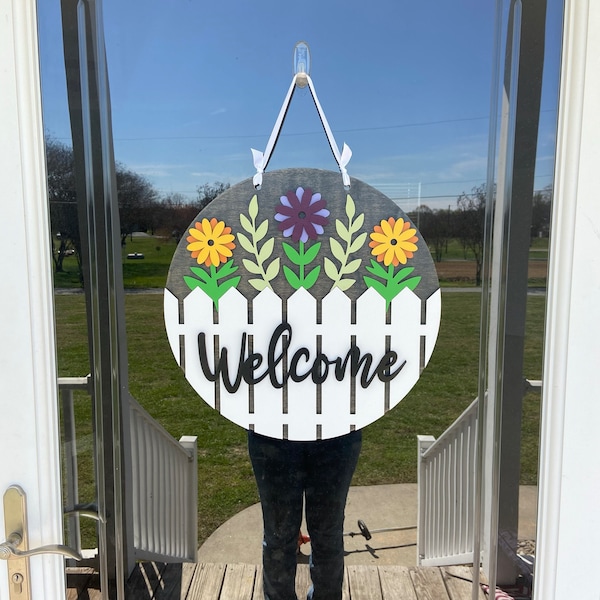 Welcome Fence Flowers Sign, Round Door Hanger SVG, Glowforge Laser Cut ...