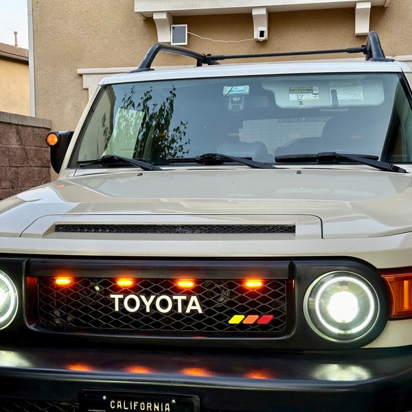 Toyota Tri-color Grille Badge Emblem. (LIFETIME WARRANTY) Tacoma ...