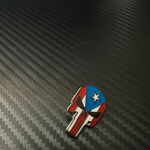 Set De 2 Botones De Puerto Rico, La Bandera Boricua Blanca Y Negra Y La ...