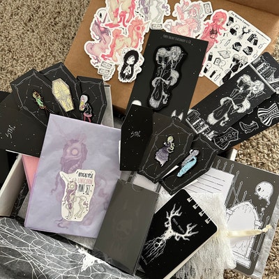 Graveyard Haunts Planner Notepads Tear-away Calendar Tombstones and ...