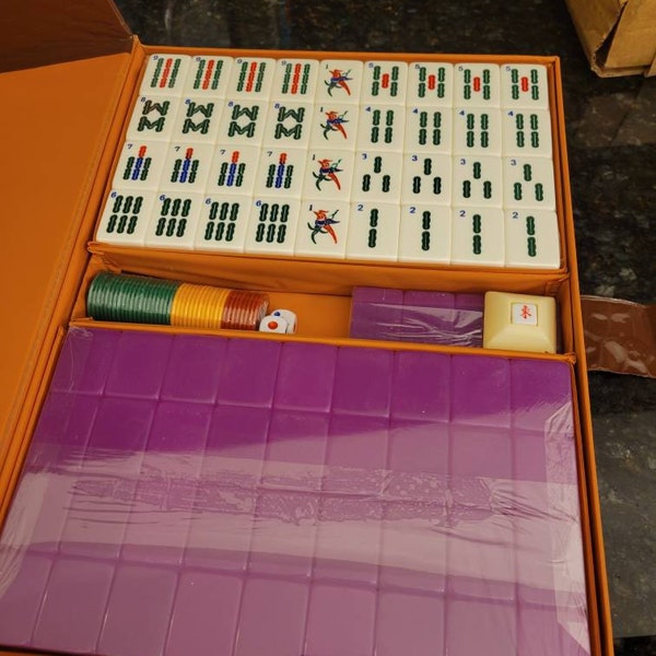 MUTI COLOR Chinese（with Numbers） 144 Tiles Mah Jong Set With Portable ...