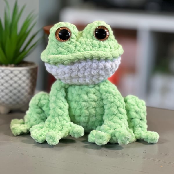 Cliff the Big Red Dog Crochet Pattern-english Only-intermediate Level ...