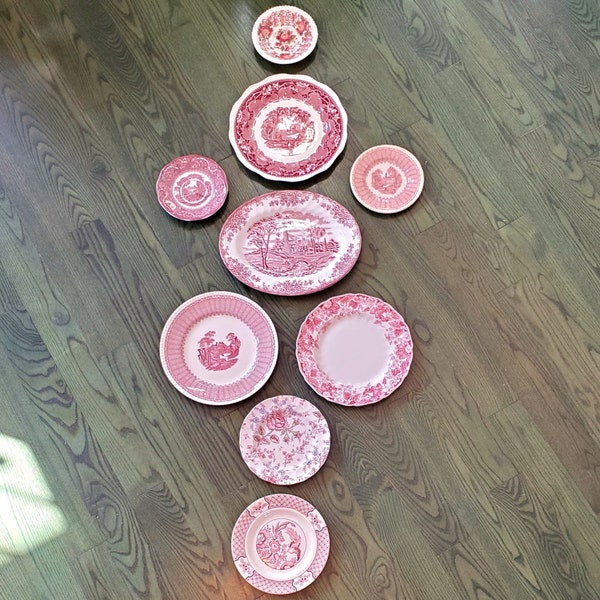 Antique and Vintage Plates Wall Collection, Mismatched Plates ...