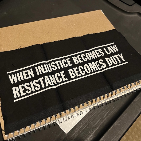 INJUSTICE LARGE PATCH Theres a Bunch of Words Here so Just Look at the ...