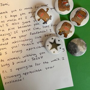 Domo Pins 4 Piece 1 Inch Button Pin Set Comes With Freebies Please Read ...